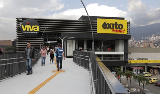 En su primer año de funcionamiento, el Centro Comercial Viva Envigado ...